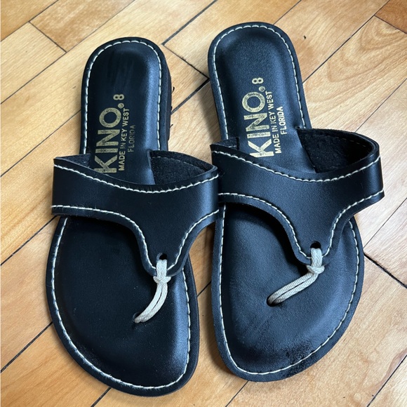 Kino | Shoes | Sz 8 Kino Made In Key West Leather Flip Flops Excellent ...